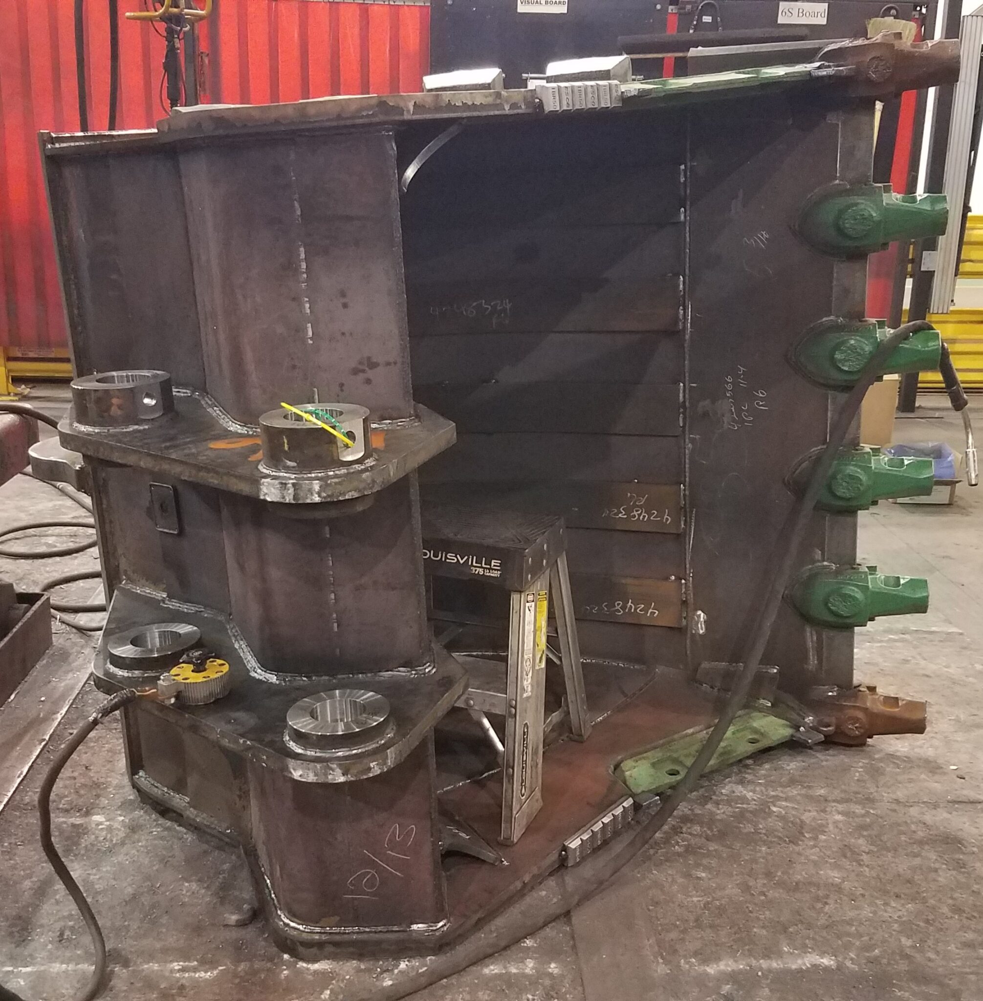 ESCO® XDP Demolition Buckets Sold to Houston Crushed Concrete - Texas ...